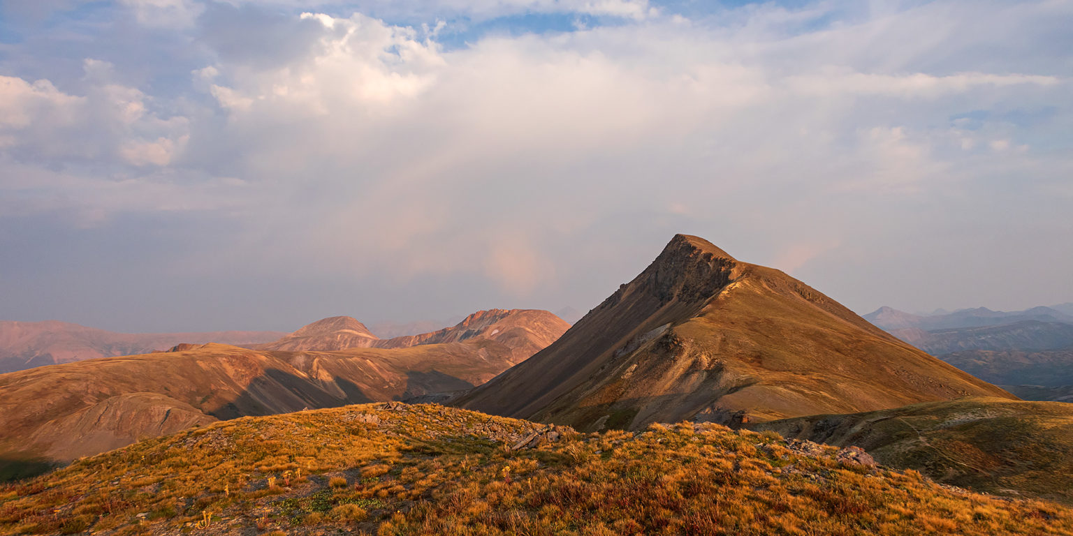 Along the Continental Divide: Stony Pass Peaks // ADVENTR.co